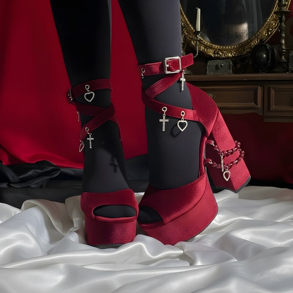 Cathedral Kiss High Heels – Nyxaria